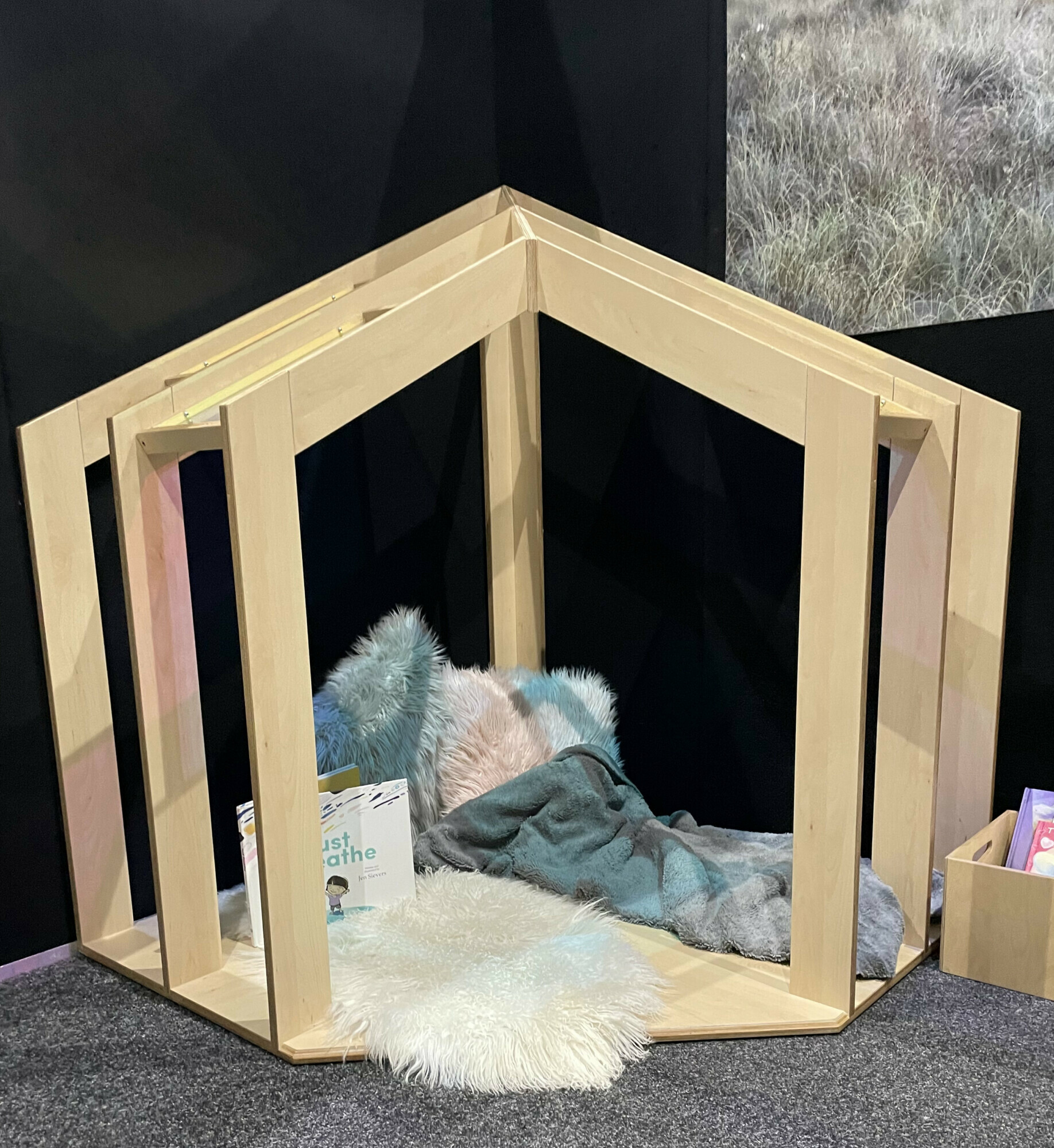 Cosy House (with Dichroic Panels) - Starex