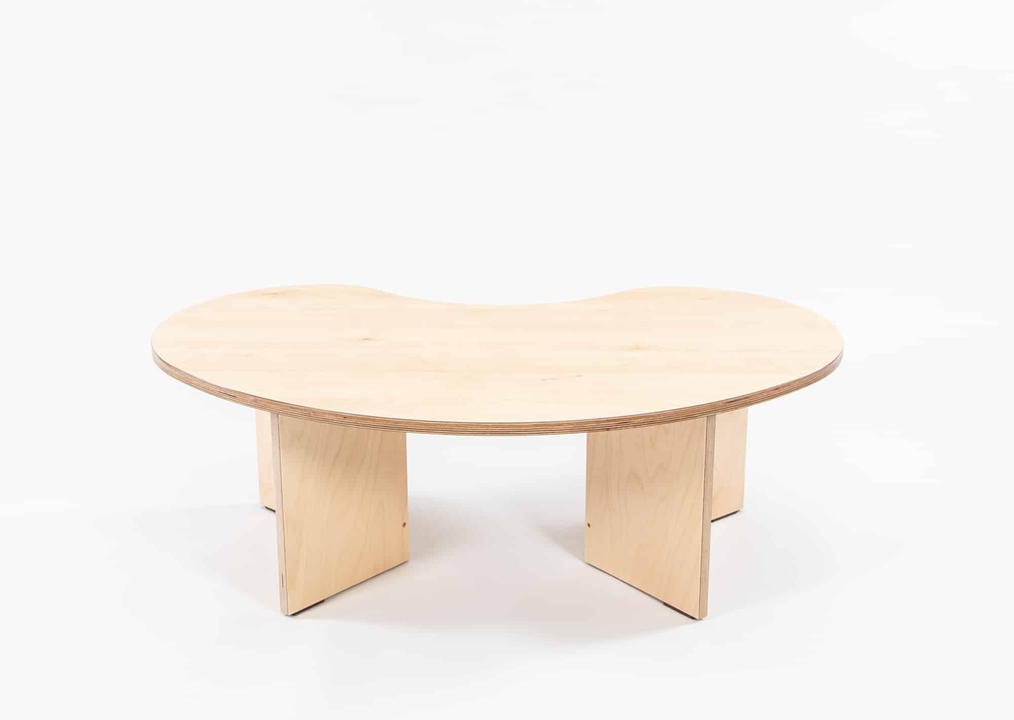 Kidney Table & Toadstools (Set) - Starex